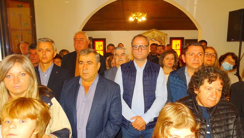 Τα Εγκαίνια του Ιερού Ναού Αγίου Κωνσταντίνου και Ελένης στις Λογγιές ...
